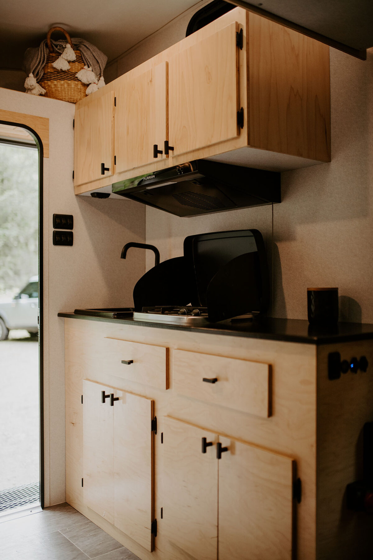 Lo Pro Cabin - Elusive Trailer Company